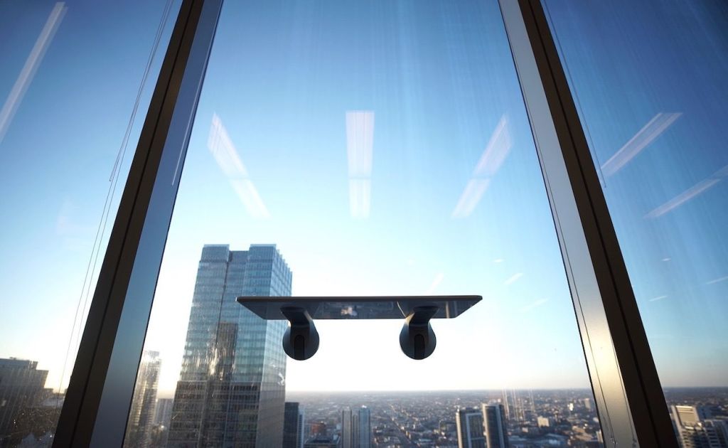 10 Office Gadgets and Accessories For Office Desk